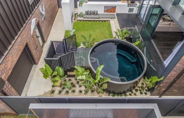 #1 Australian Plunge Pool | Concrete Pool & Spa | Water Tank Pool