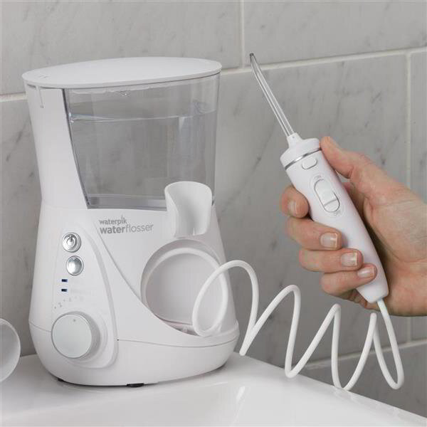 Waterpik mutes un zobu ūdens irigators